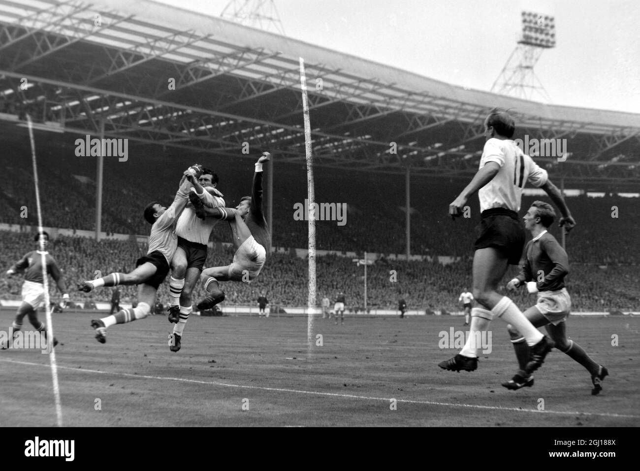 1963 wembley Black and White Stock Photos & Images - Alamy