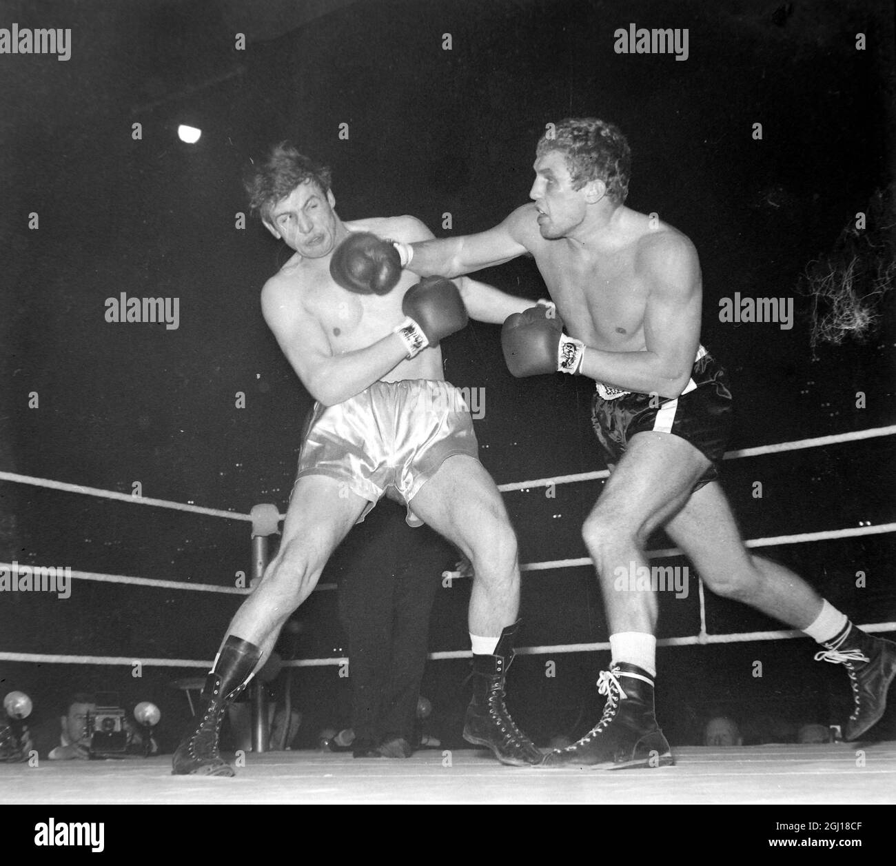 Boxing billy walker Black and White Stock Photos & Images - Alamy