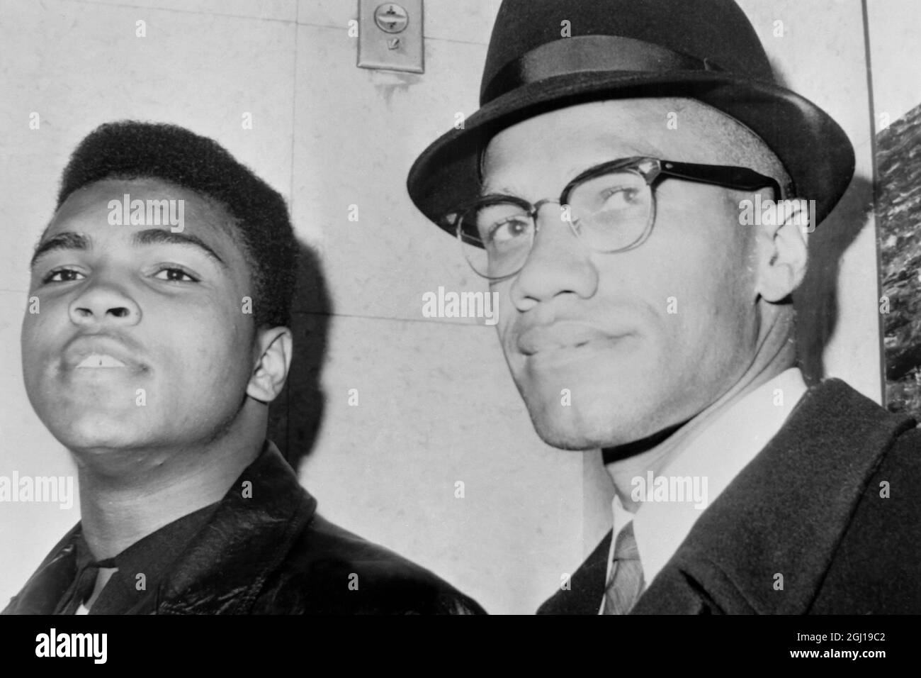 2 MARCH 1964 MALCOLM X WITH AMERICAN BOXING CHAMPION CASSIUS CLAY WHO ...