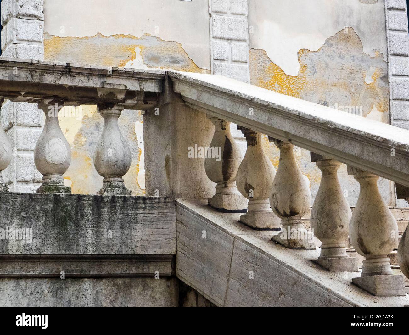 Venice stairs hi-res stock photography and images - Alamy