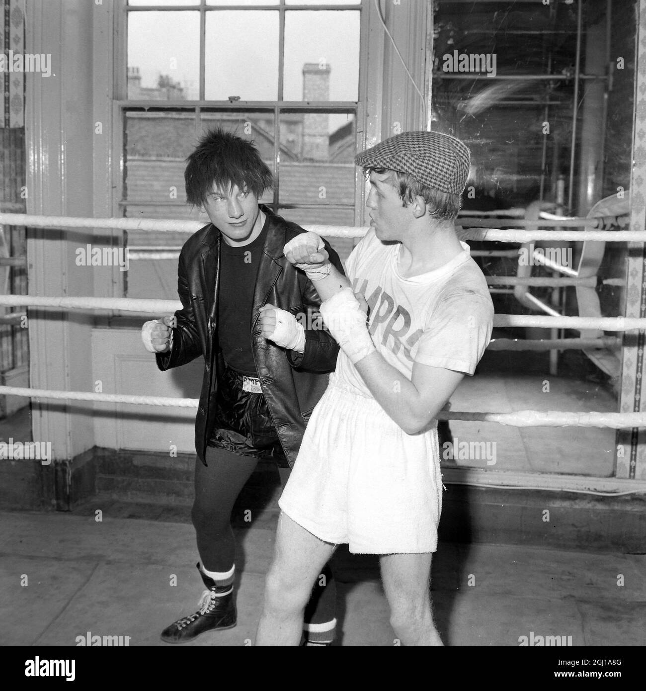 Frankie taylor hi-res stock photography and images - Alamy