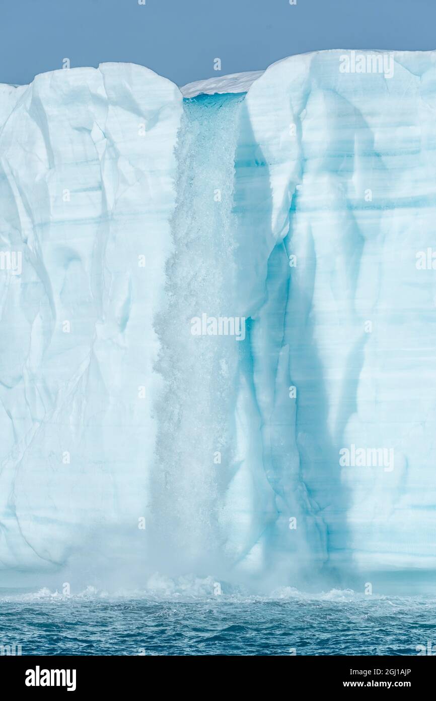 Melting Ice Caps Waterfall World's Largest Ice Sheets Melting At