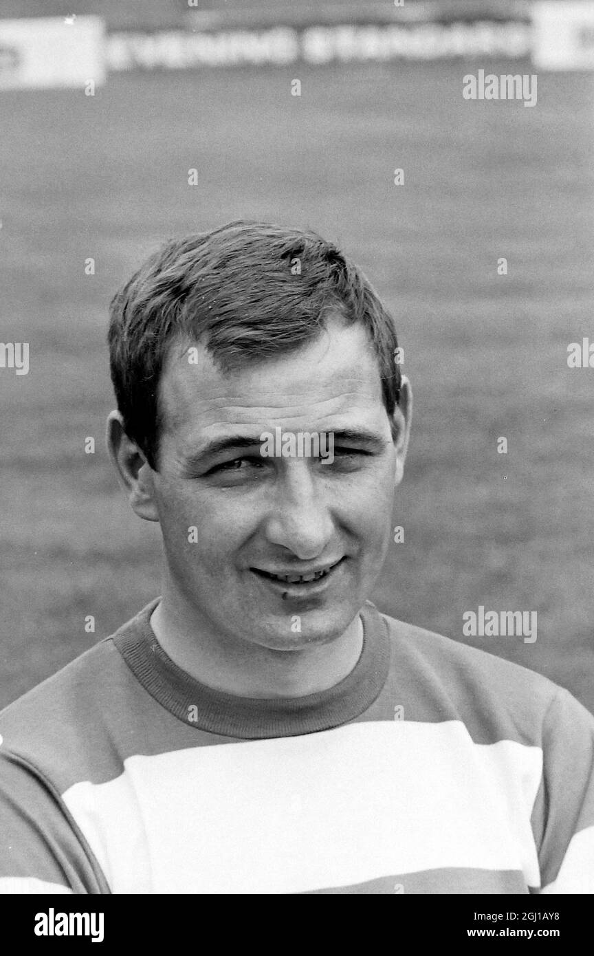 Queens diary hi-res stock photography and images - Alamy