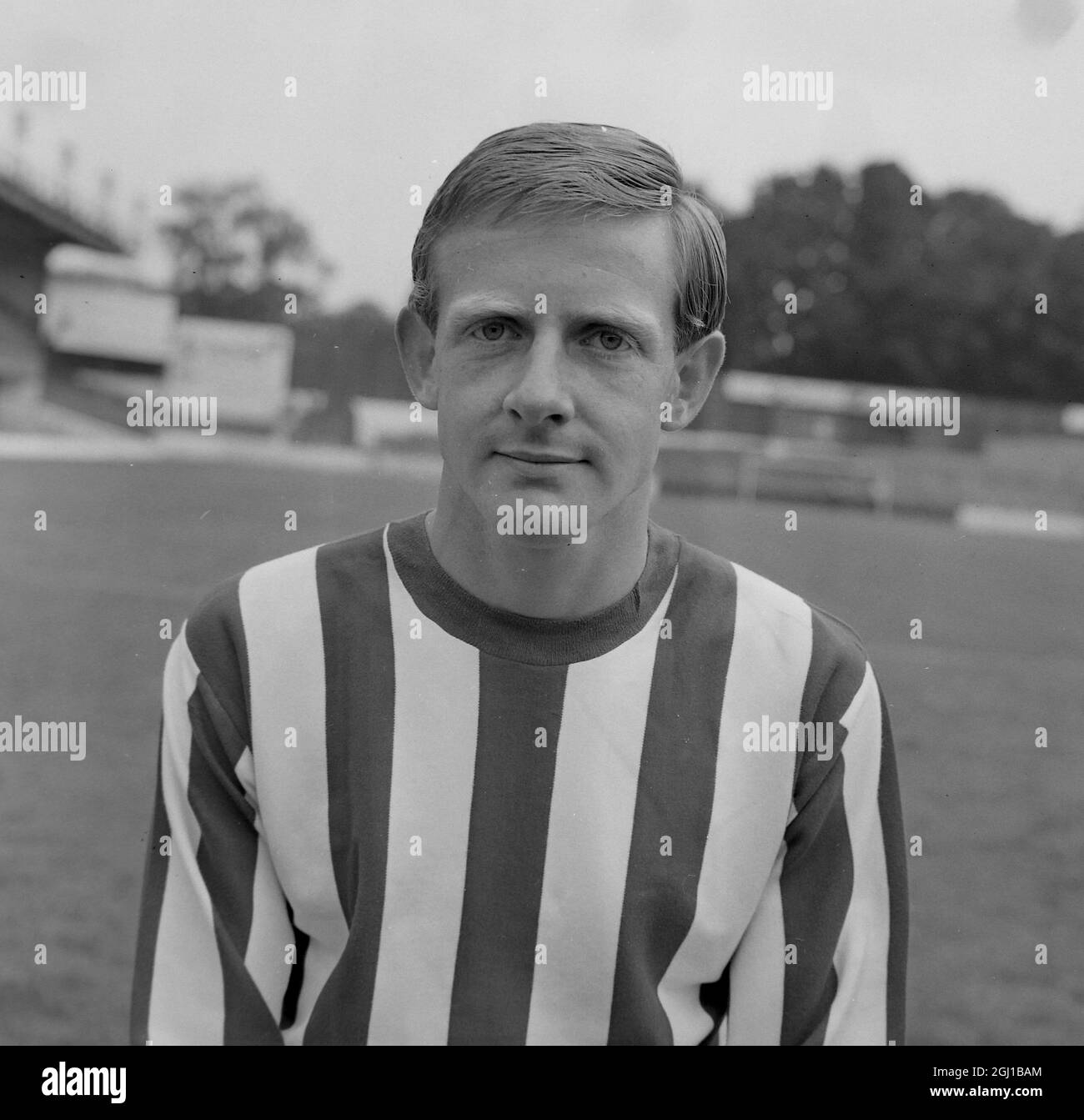 David chadwick hi-res stock photography and images - Alamy