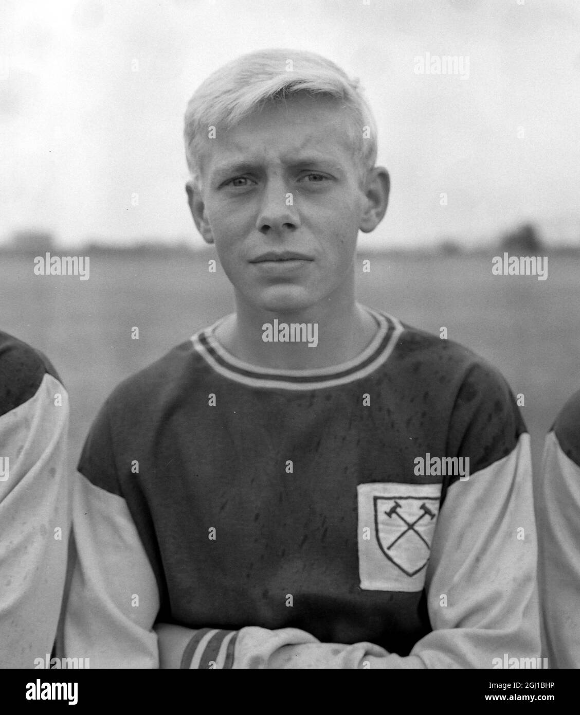 TREVOR HARTLEY - PORTRAIT OF FOOTBALLER OF WEST HAM UNITED FC FOOTBALL ...