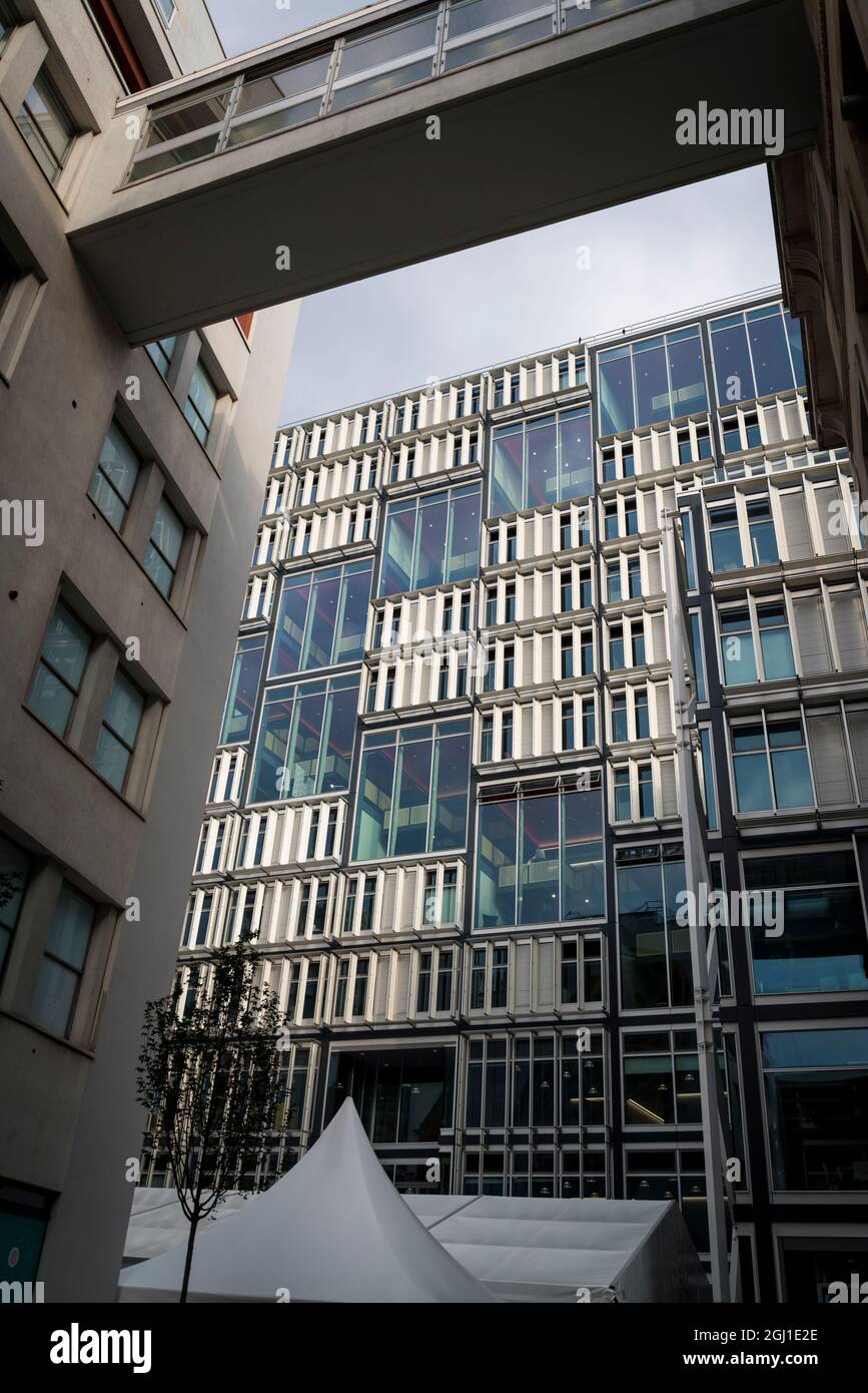 Centre Building CBG, a state of the art flexible and highly sustainable ...