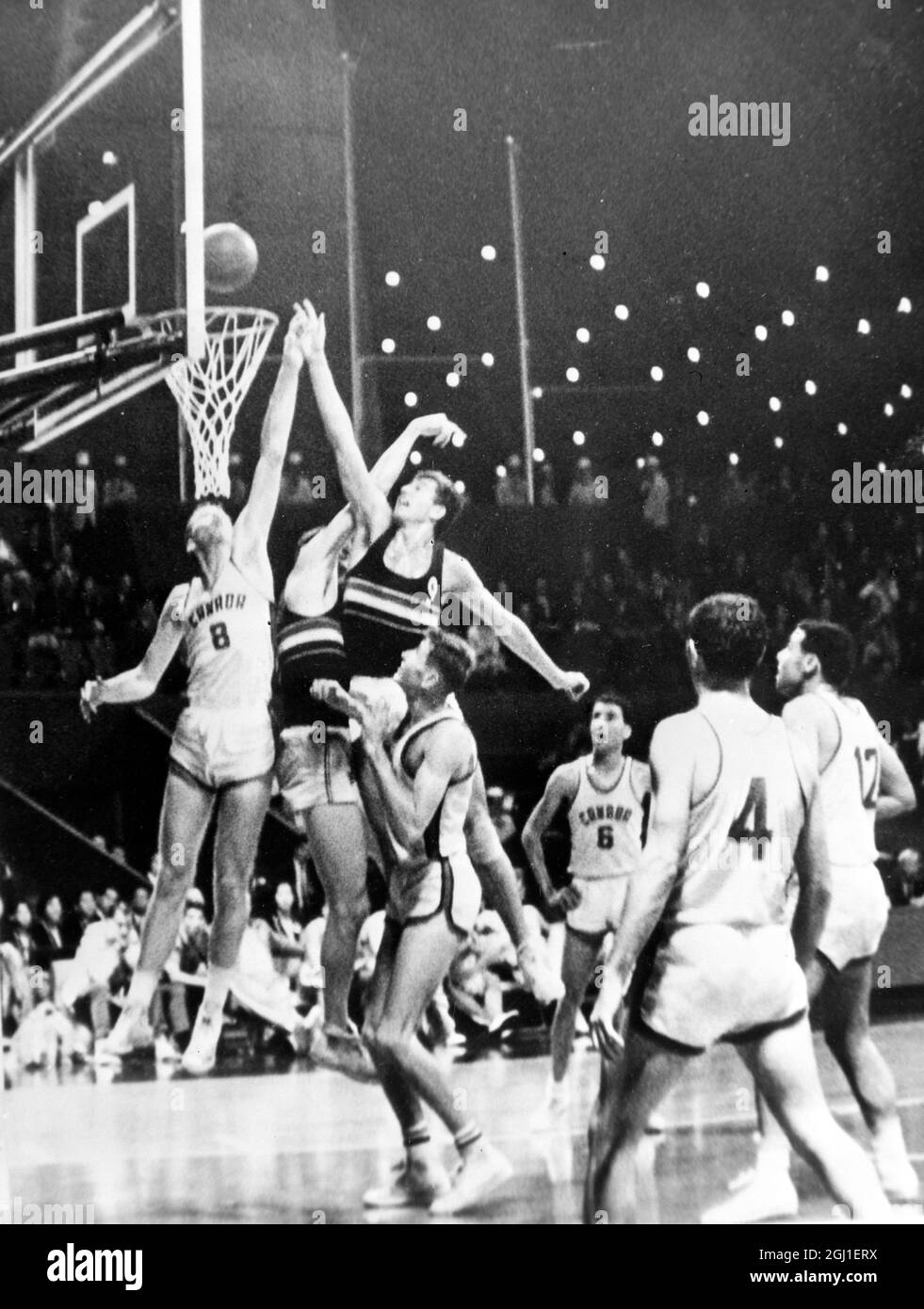 1964 tokyo olympic basketball hi-res stock photography and images - Alamy