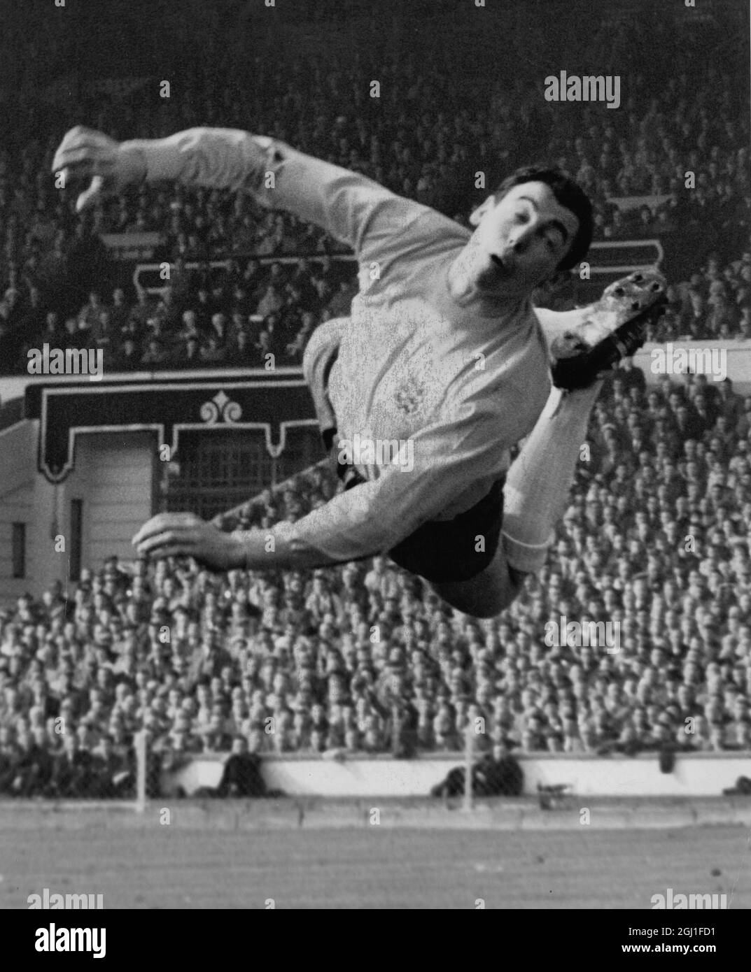 Gordon banks hi-res stock photography and images - Alamy