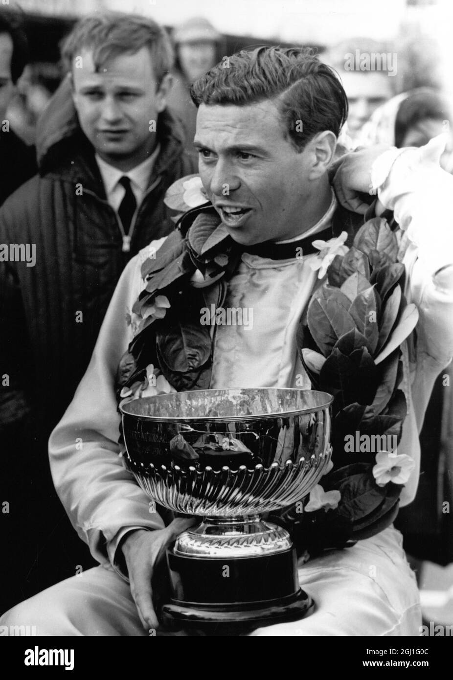 100 mile hi-res stock photography and images - Alamy