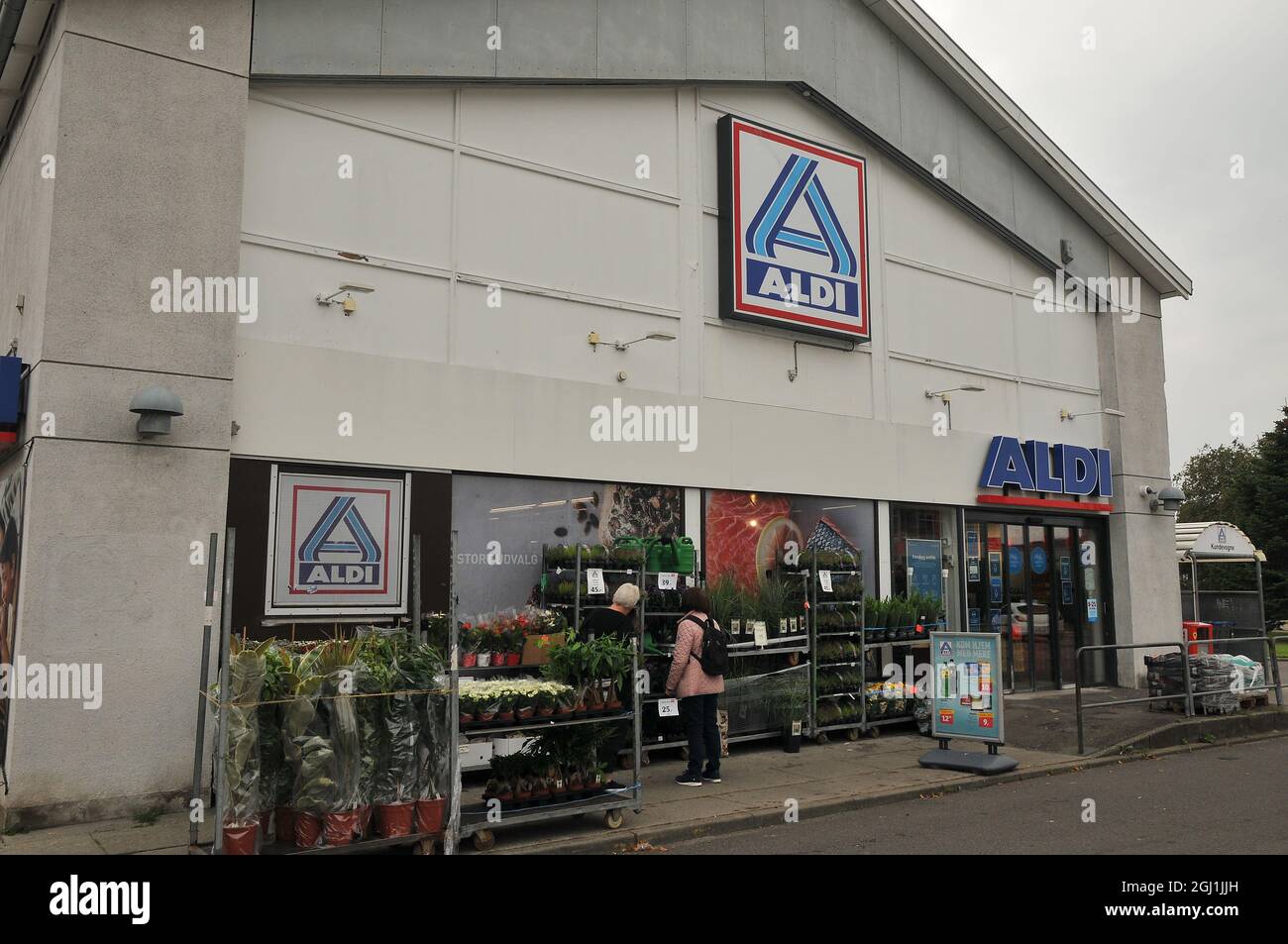 German aldi sgrocery hi-res stock photography and images - Alamy