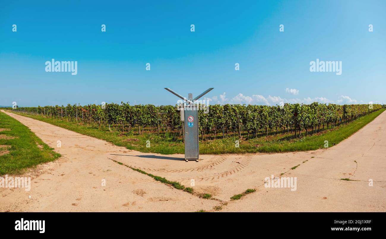 Propane cannon bird scarer hi-res stock photography and images - Alamy