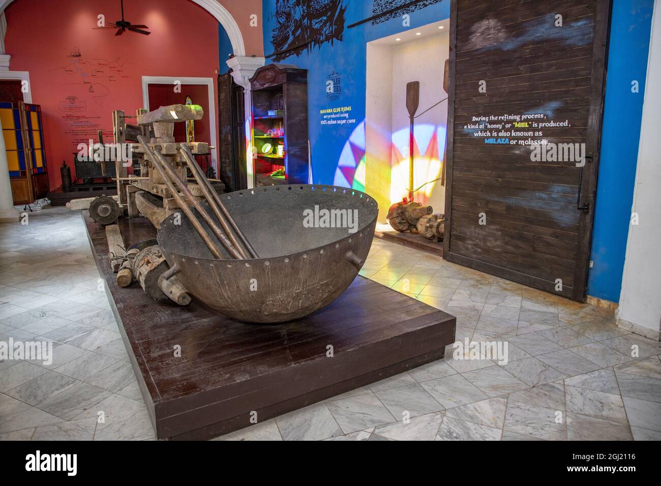 Sugar cauldron hi-res stock photography and images - Alamy