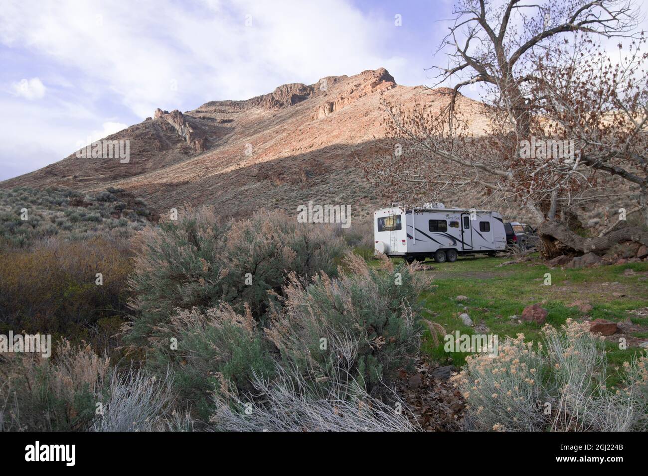 RV camping on Nevada's Highway 34 in the high desert Stock Photo - Alamy