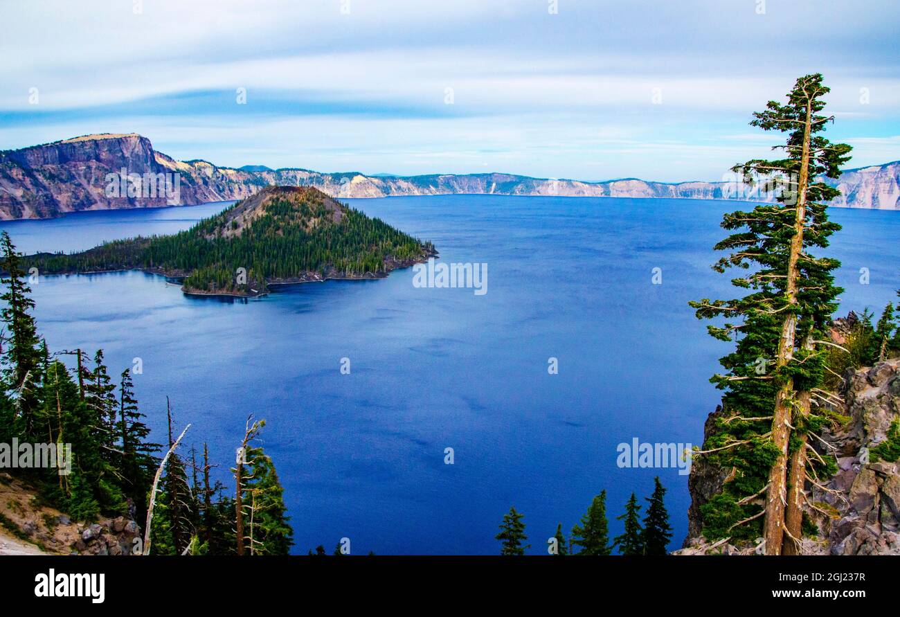 USA, Oregon, Crater Lake National Park, Wizard Island, Crater Lake ...