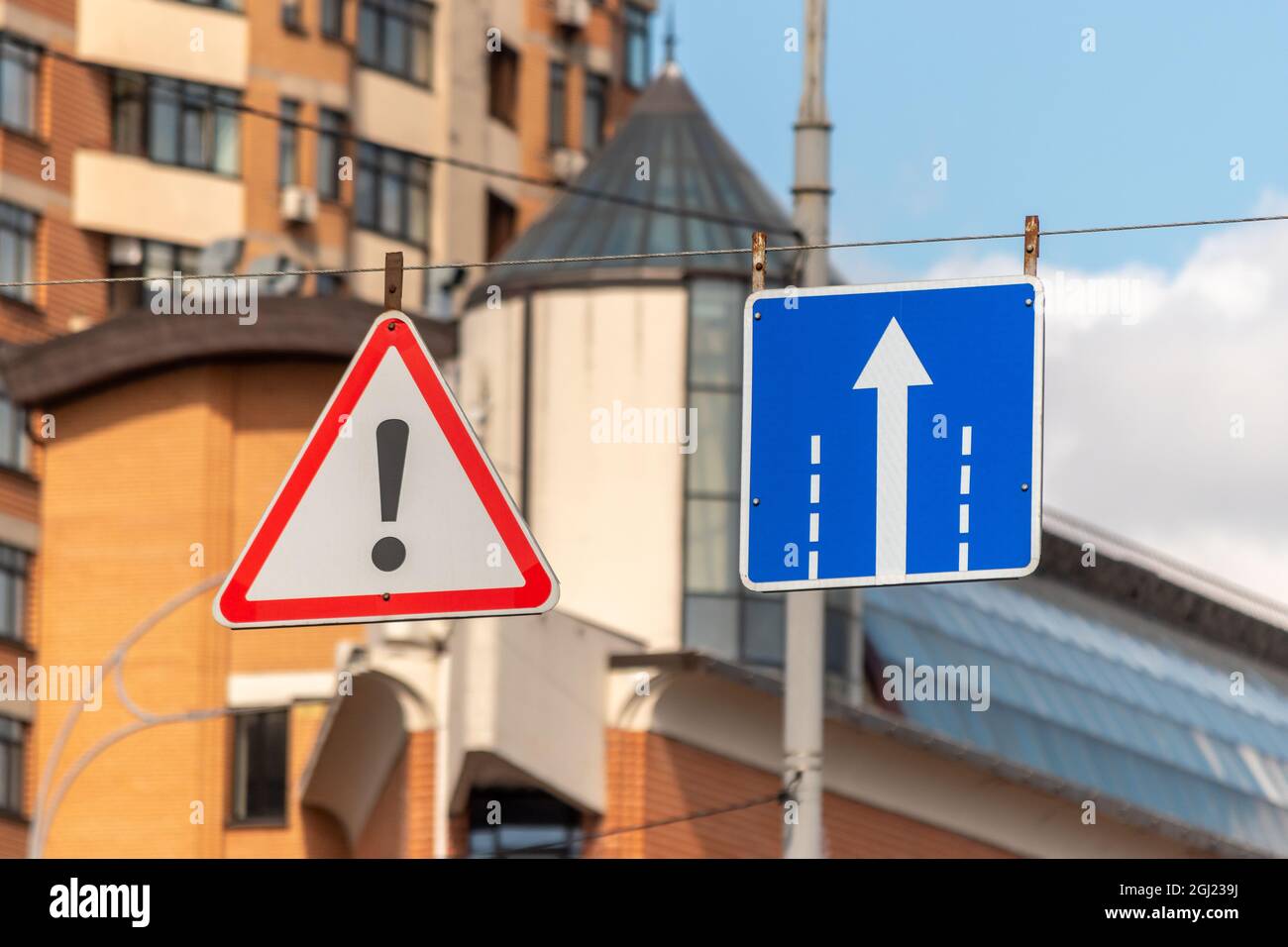 Traffic guidance signs in hi-res stock photography and images - Alamy