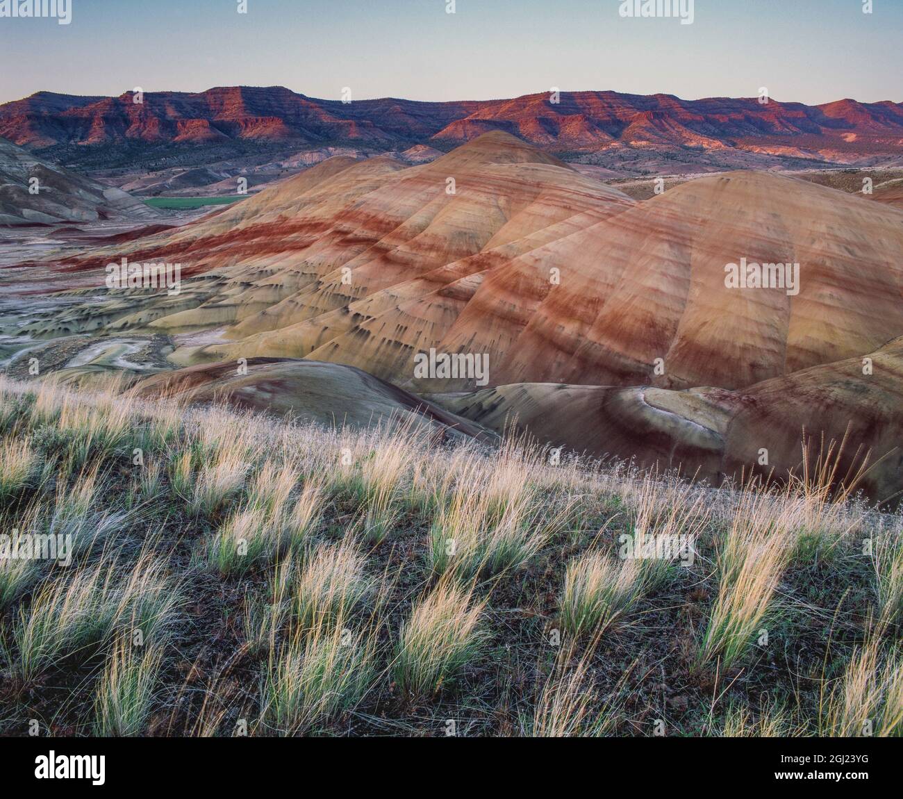 John day fossil bed national park hi-res stock photography and images ...