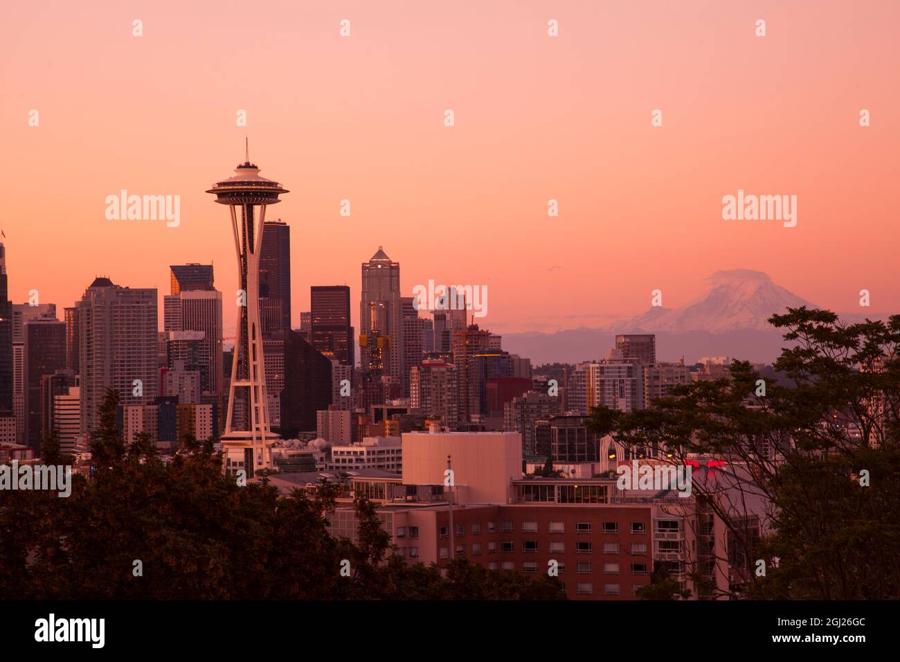 Seattle, Washington State. Skyline at night from Queen Anne's Hill with ...