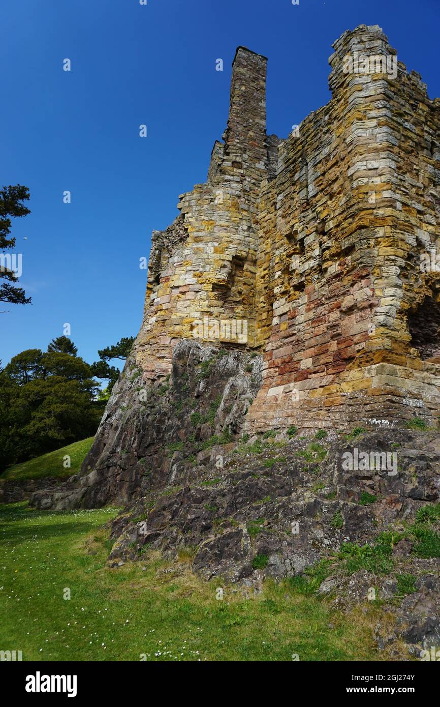 Dirleton Castle east Lothian Stock Photo - Alamy