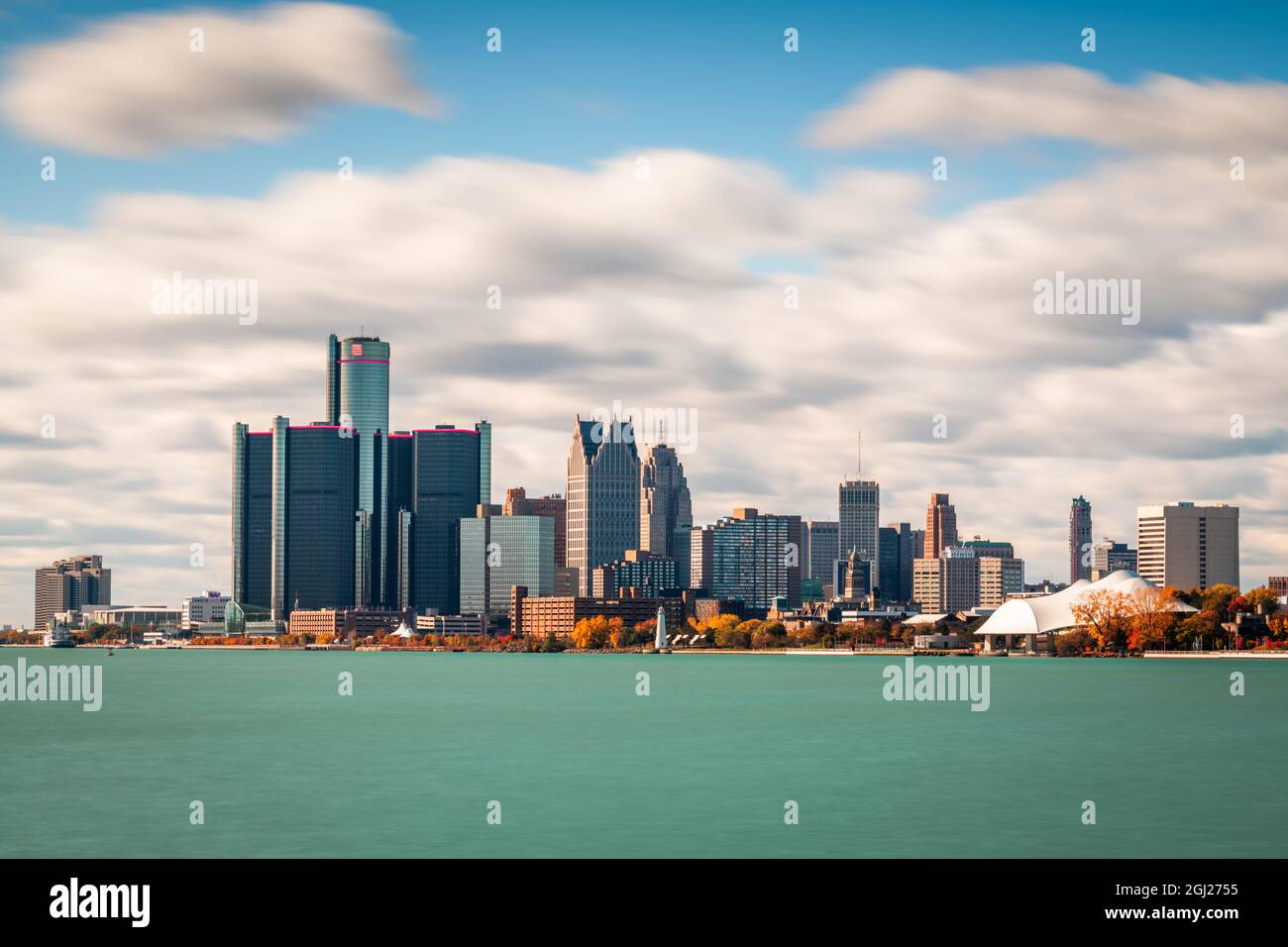 Detroit, Michigan, USA downtown city skyline on the Detroit River Stock ...