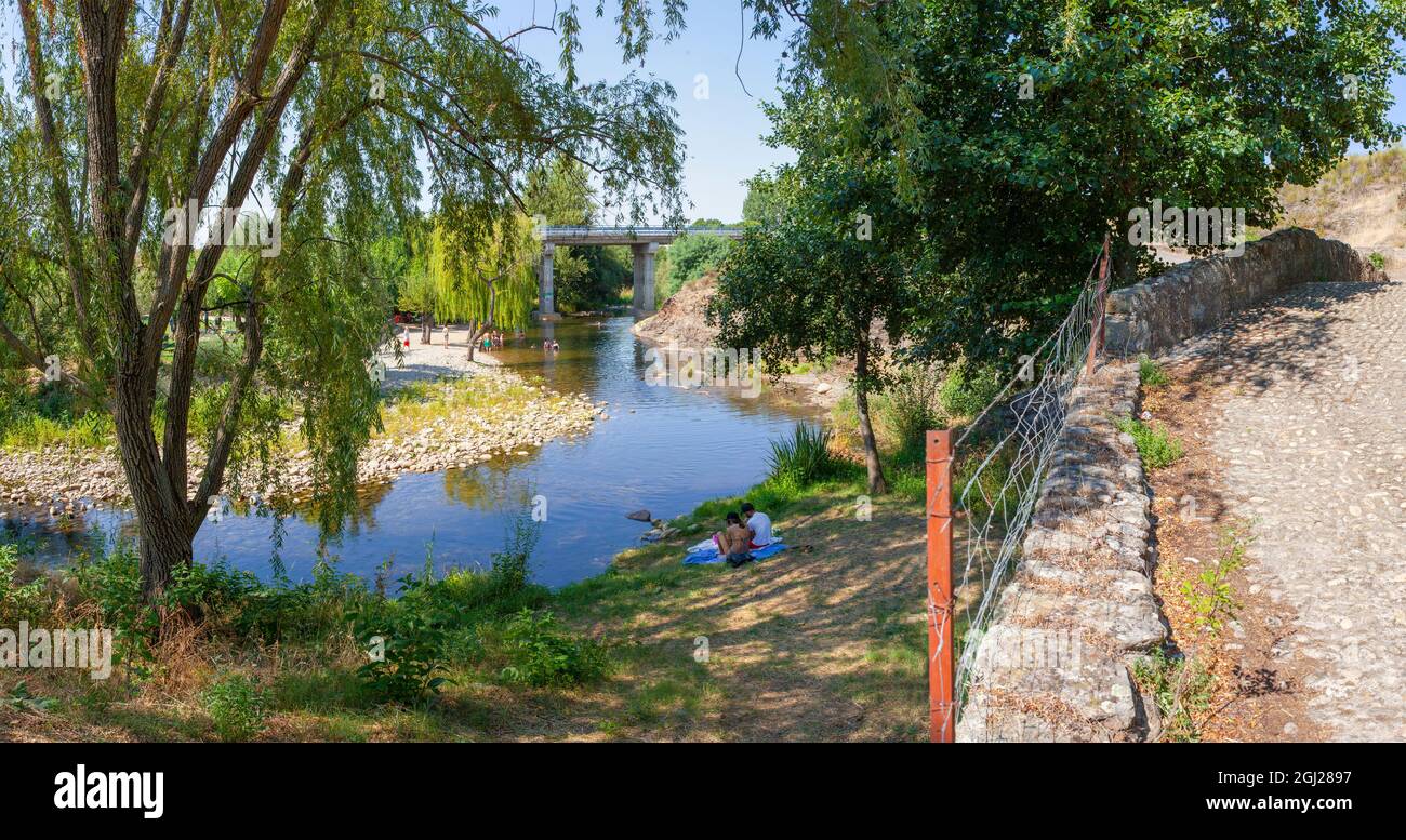 Old swimming pools hi-res stock photography and images - Alamy