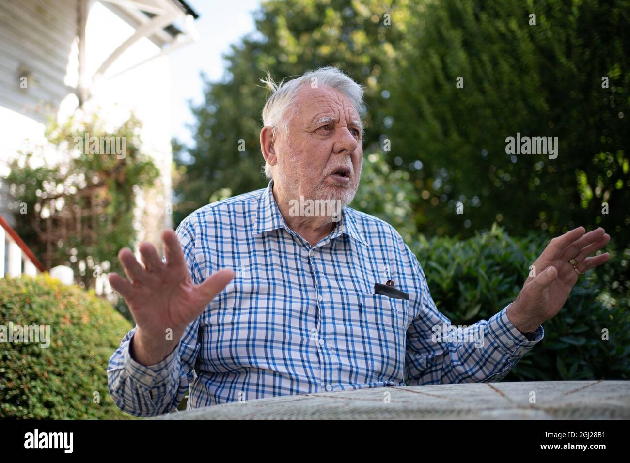 1987 to 1991 hostage hi-res stock photography and images - Alamy