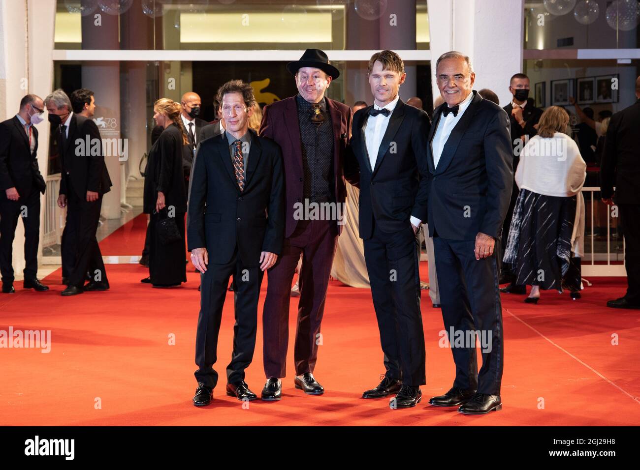 Tim Blake Nelson, Director Potsy Ponciroli, Scott Haze and director of ...