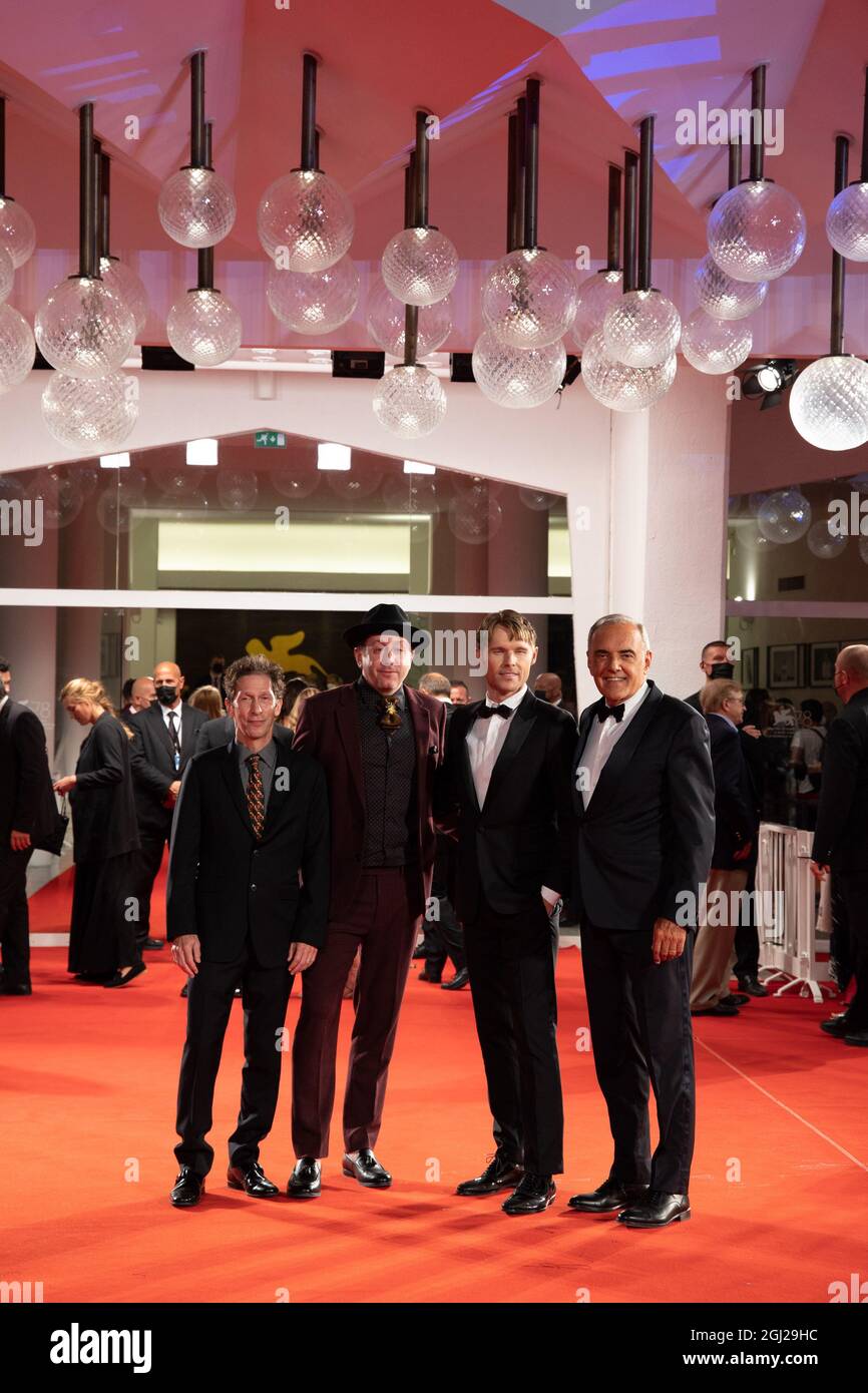 Tim Blake Nelson, Director Potsy Ponciroli, Scott Haze and director of ...