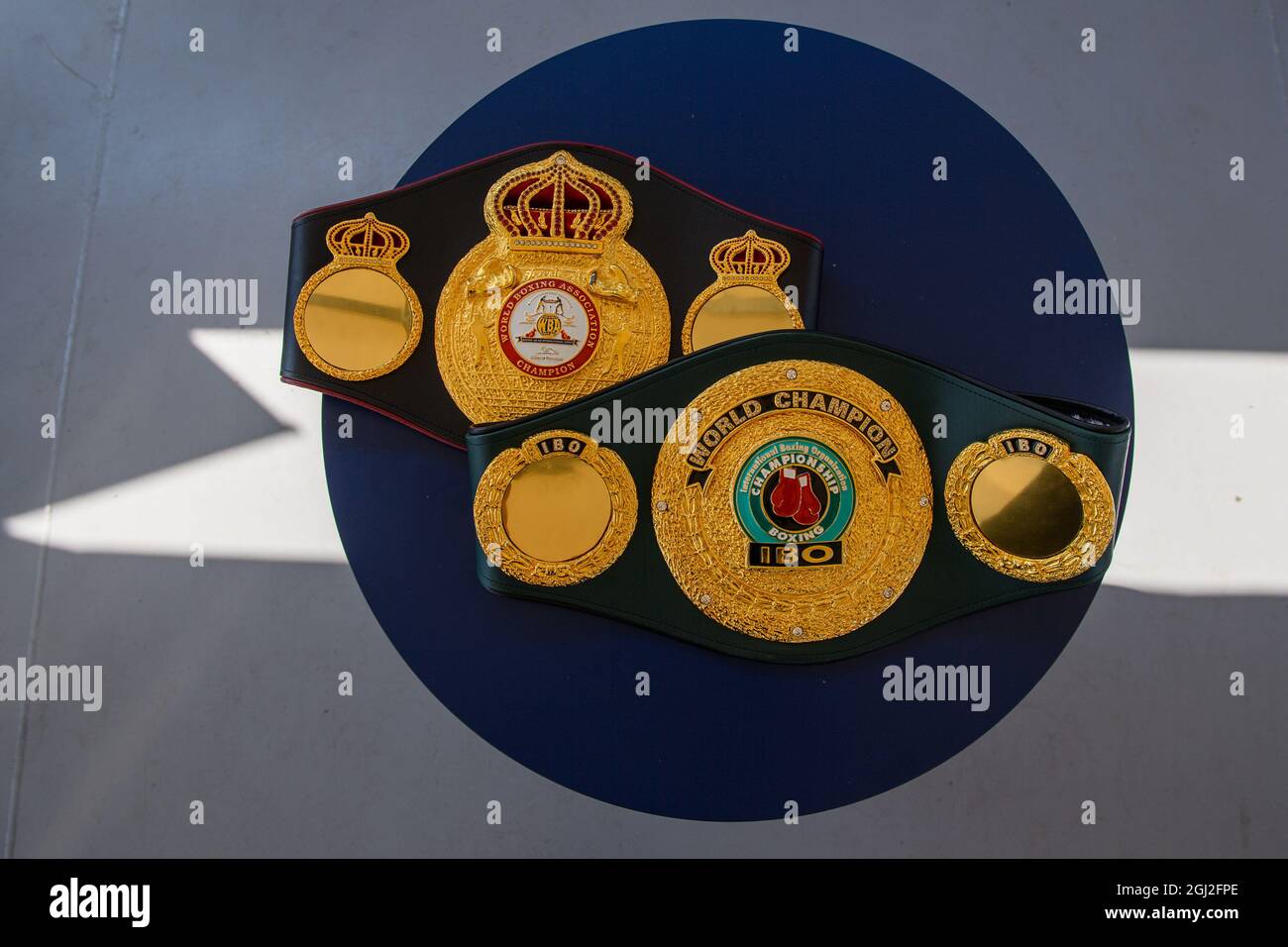 Boxing belts hi-res stock photography and images - Alamy