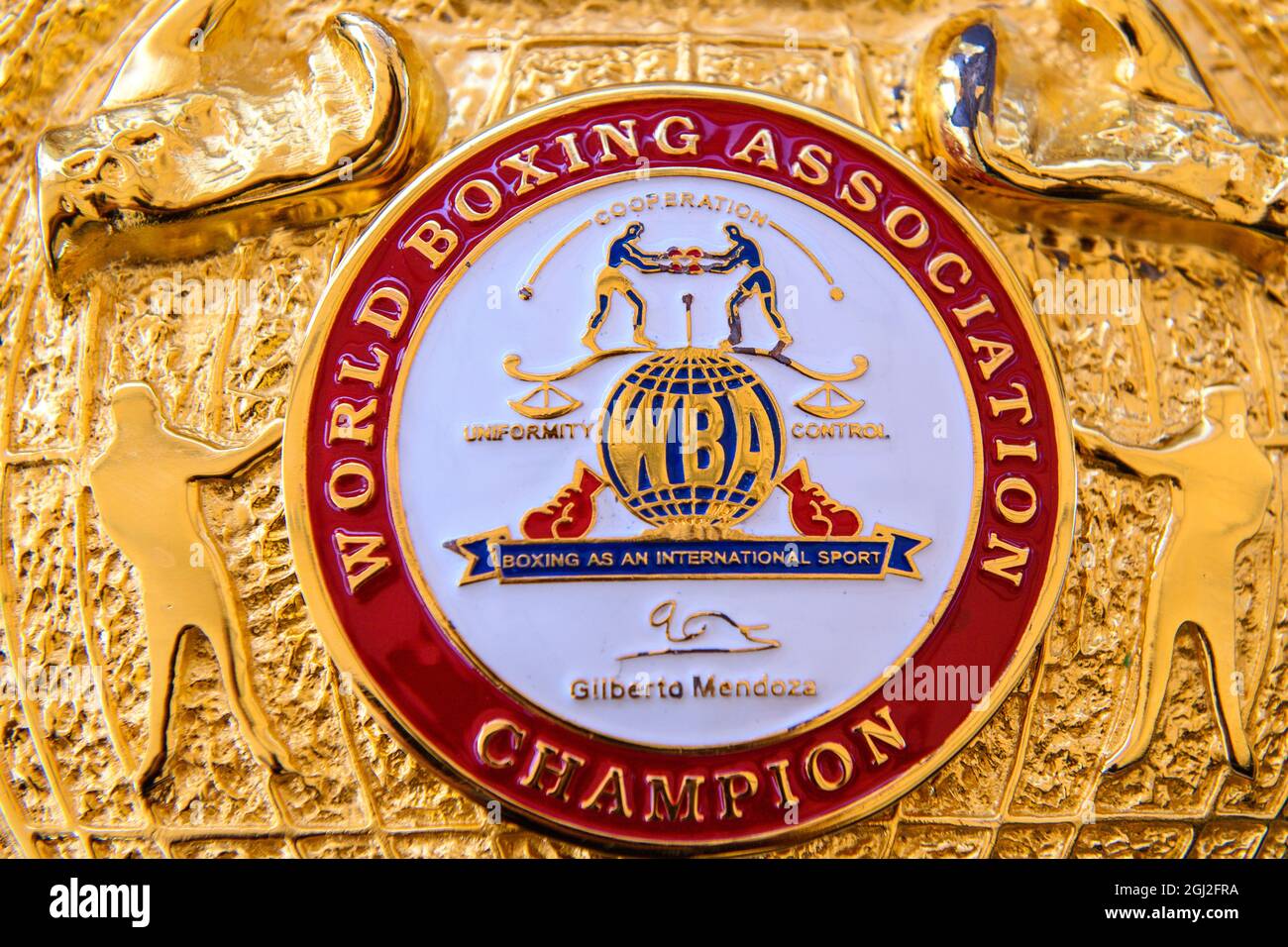 World heavyweight champion belt hi-res stock photography and images - Alamy