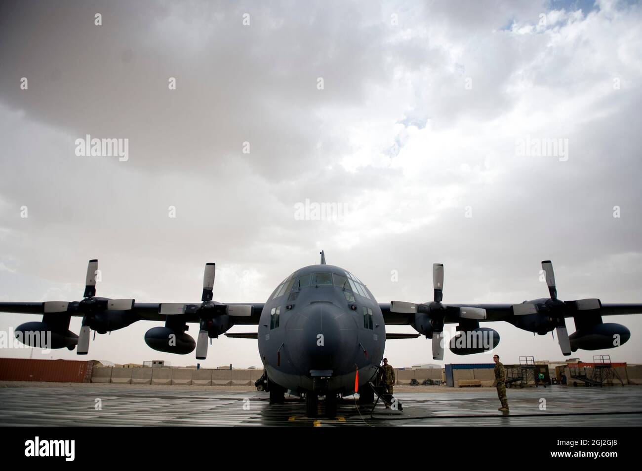 Aeromedical evacuation squadron hi-res stock photography and images - Alamy