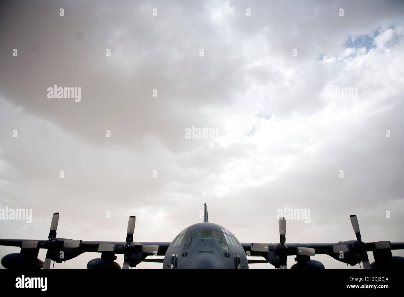 Aeromedical evacuation squadron hi-res stock photography and images - Alamy