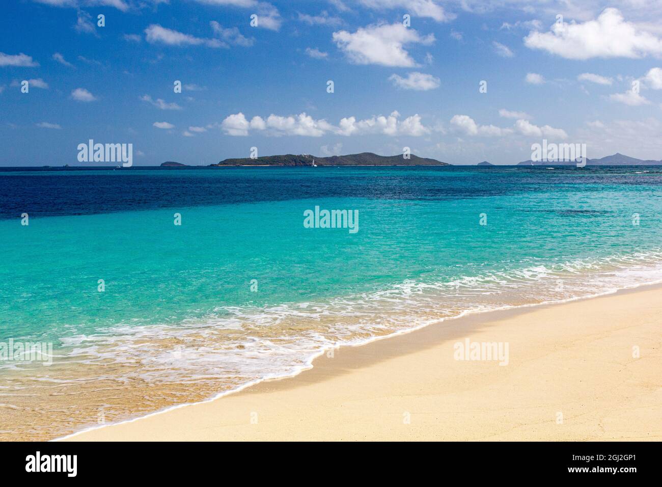 Wavelets hi-res stock photography and images - Alamy