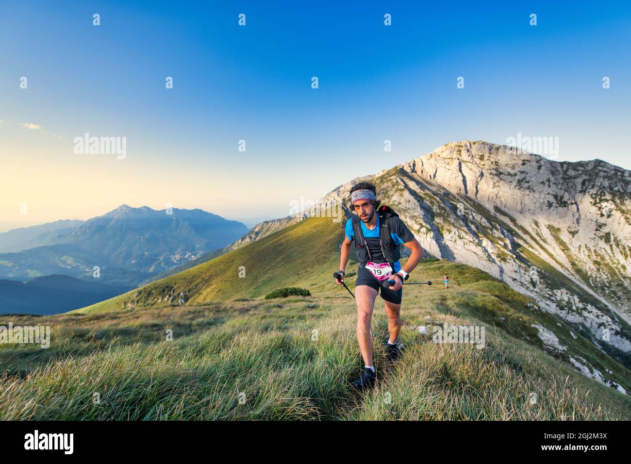 Ultramarathon hi-res stock photography and images - Alamy