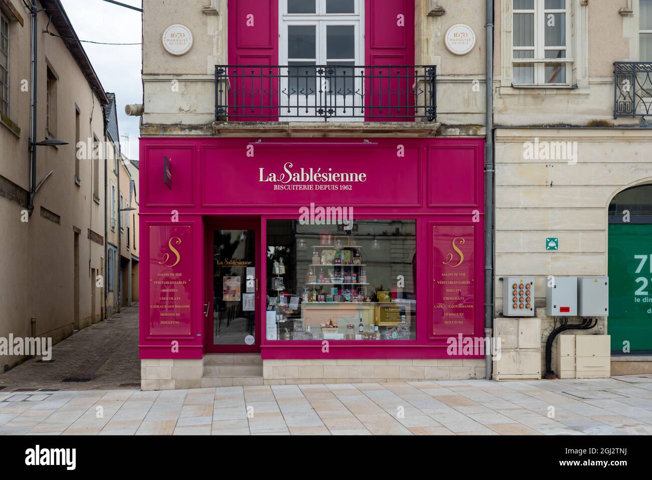 Sablesienne hi-res stock photography and images - Alamy