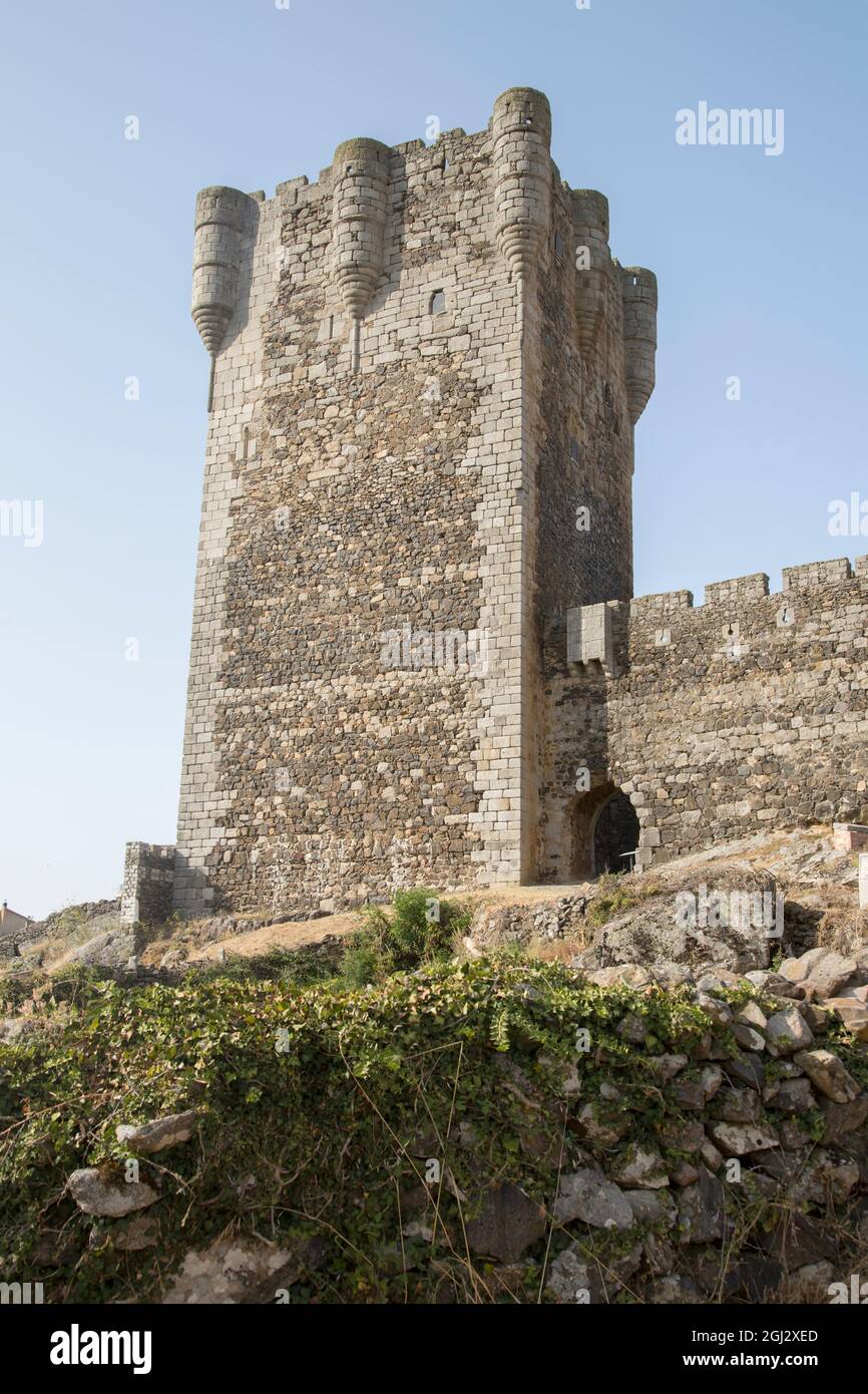 Monleon hi-res stock photography and images - Alamy