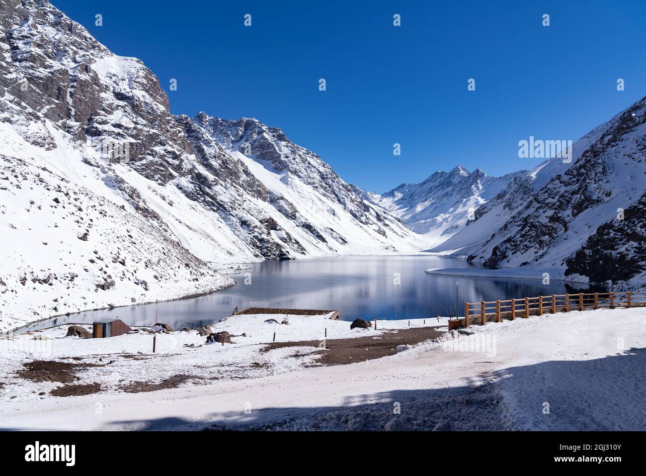 Laguna del inca chile hi-res stock photography and images - Alamy