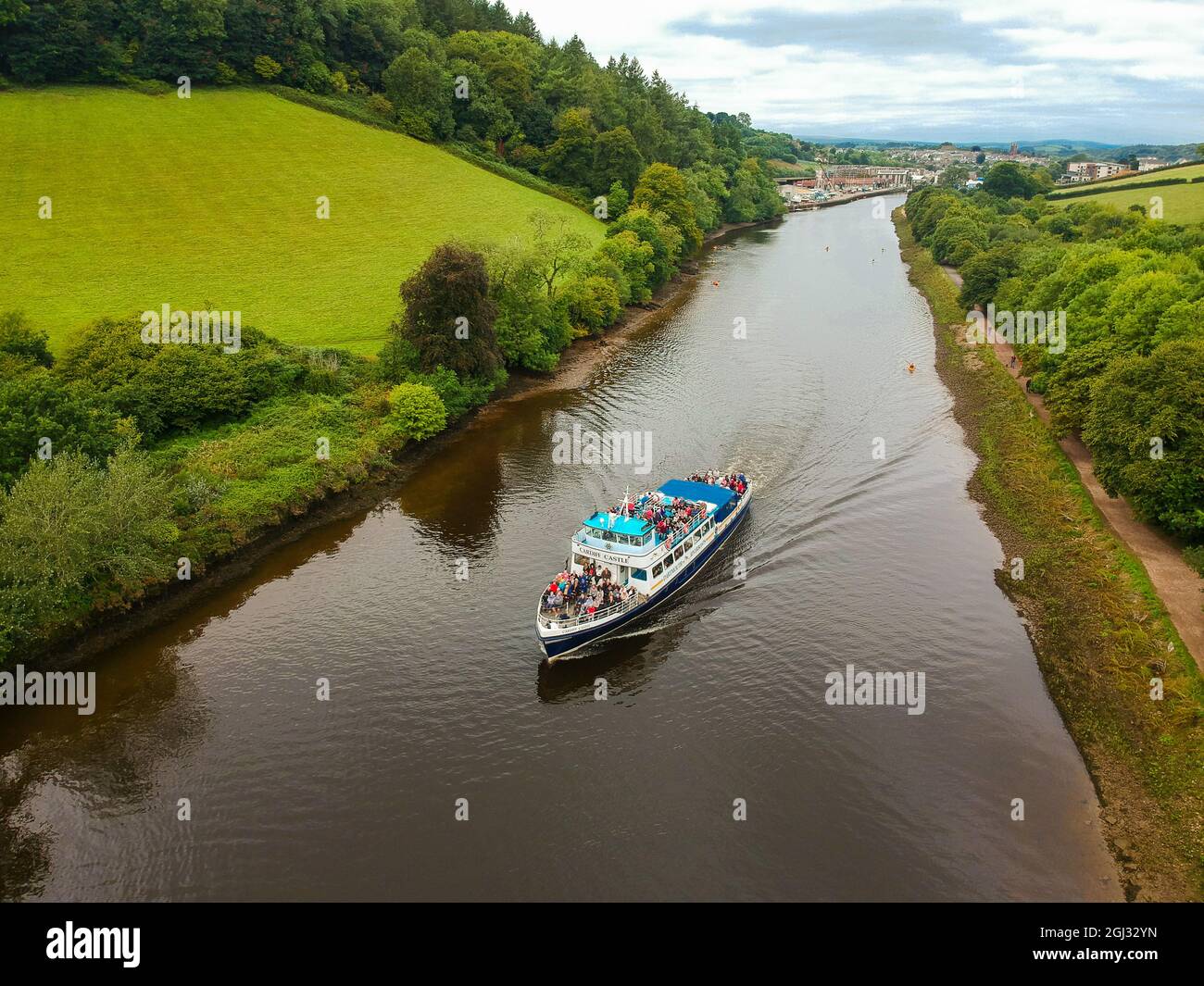 Passenger boat the 'Cardiff Castle', view towards Totnes at Longmarsh ...