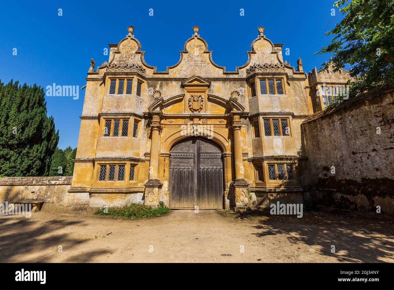 The Gatehouse of Stanway House in the village of Stanway. Cotswolds ...