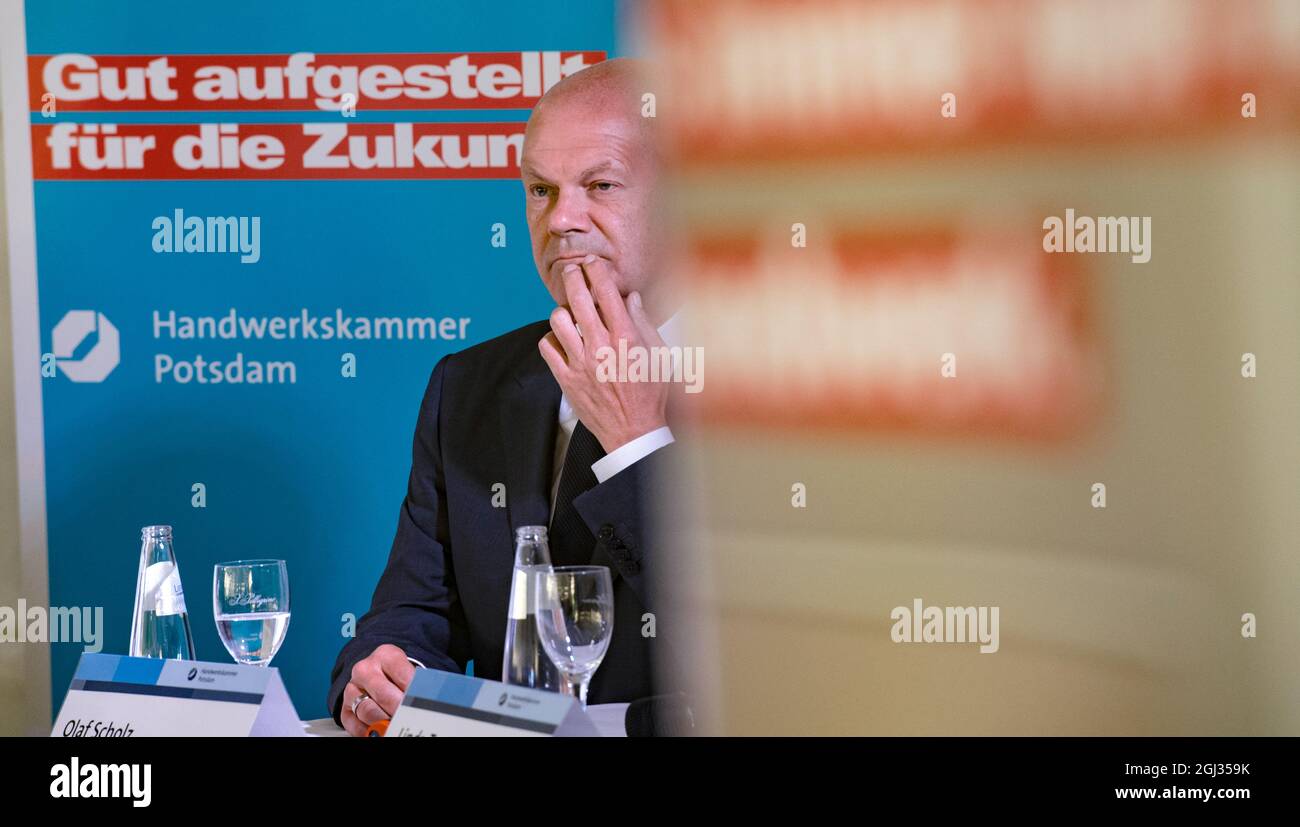 Caputh, Germany. 08th Sep, 2021. SPD candidate for chancellor Olaf ...