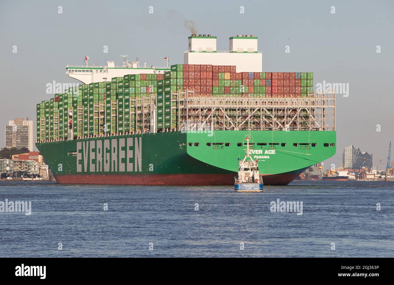 Hamburg, Germany. 08th Sep, 2021. The "Ever Ace", one of the largest ...