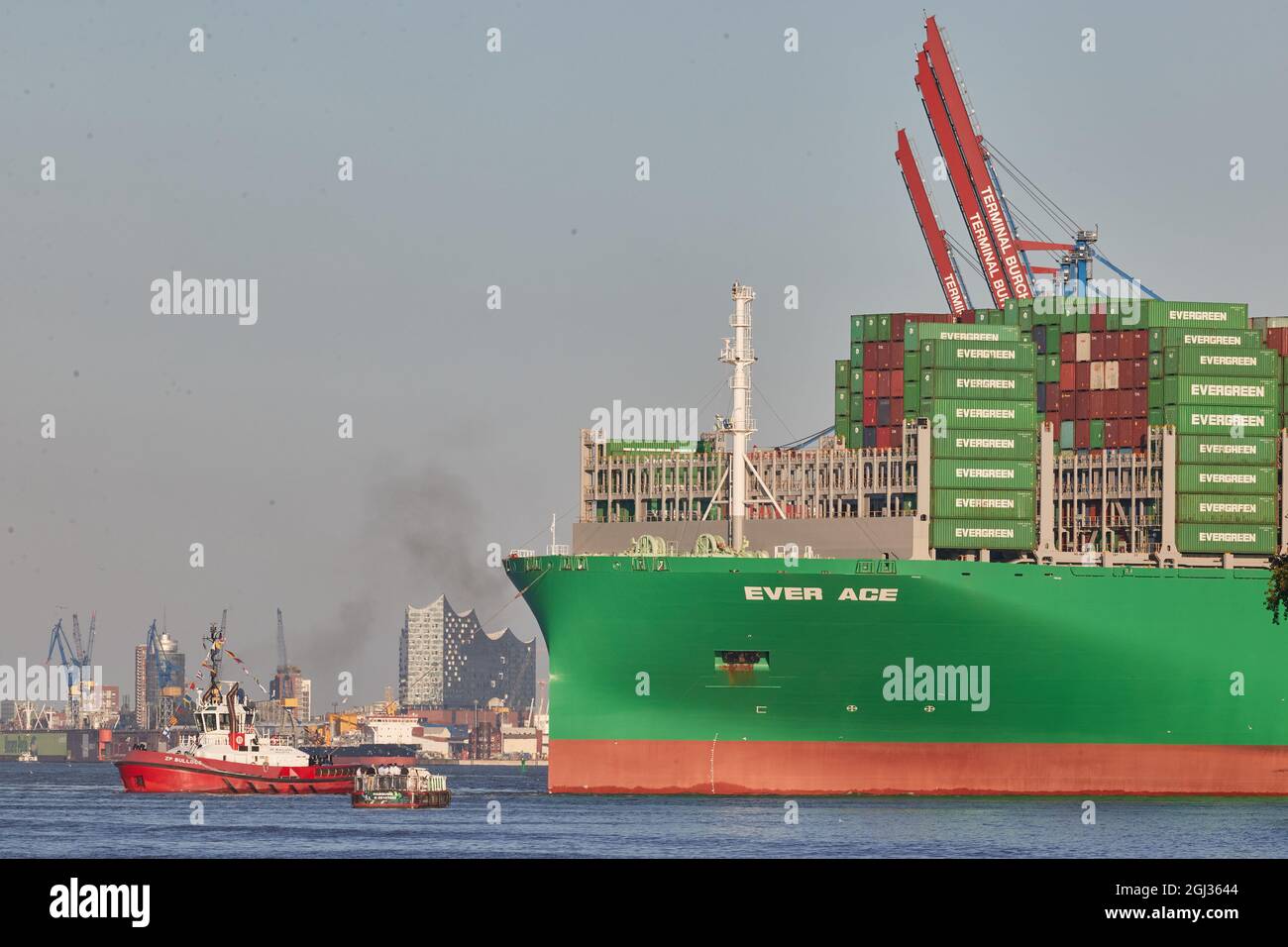 Hamburg, Germany. 08th Sep, 2021. The "Ever Ace", one of the largest ...