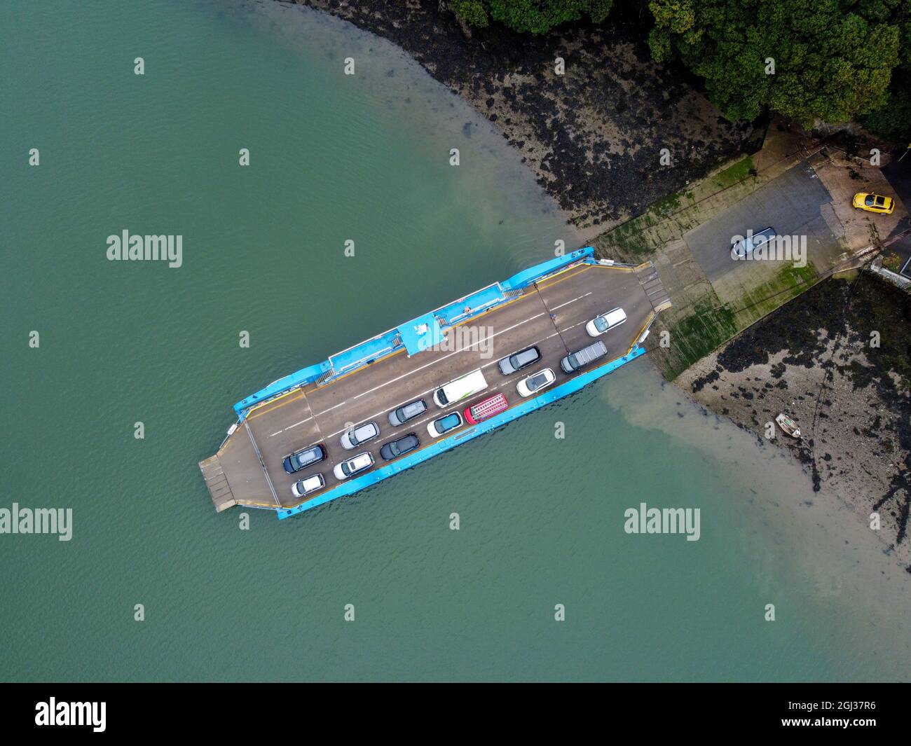 Roseland peninsula king harry ferry hi-res stock photography and images ...