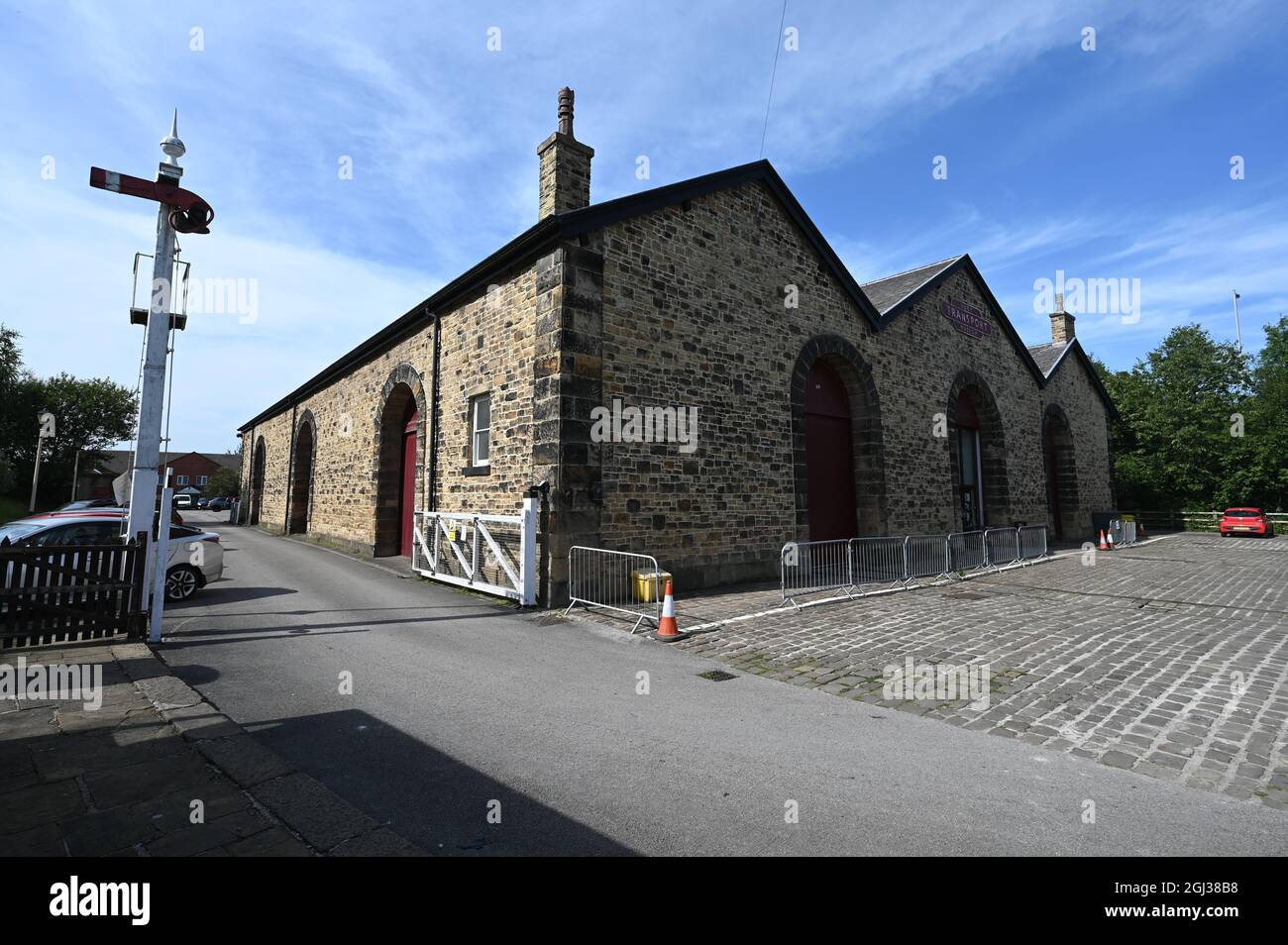 An old engine shed of the LMS Stock Photo - Alamy