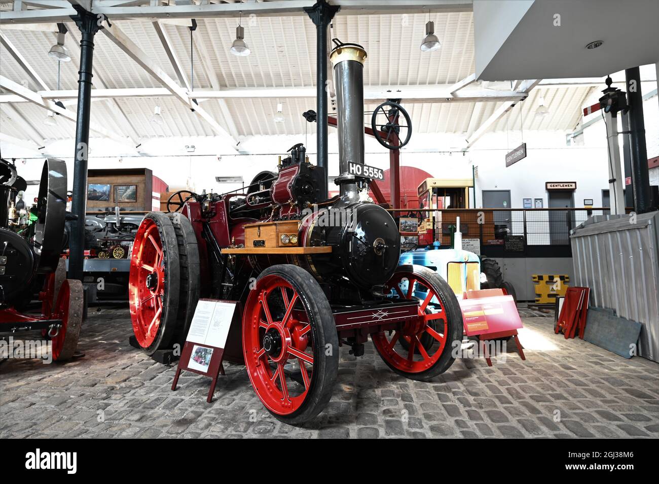 Stack chimney steam traction engine hi-res stock photography and images ...