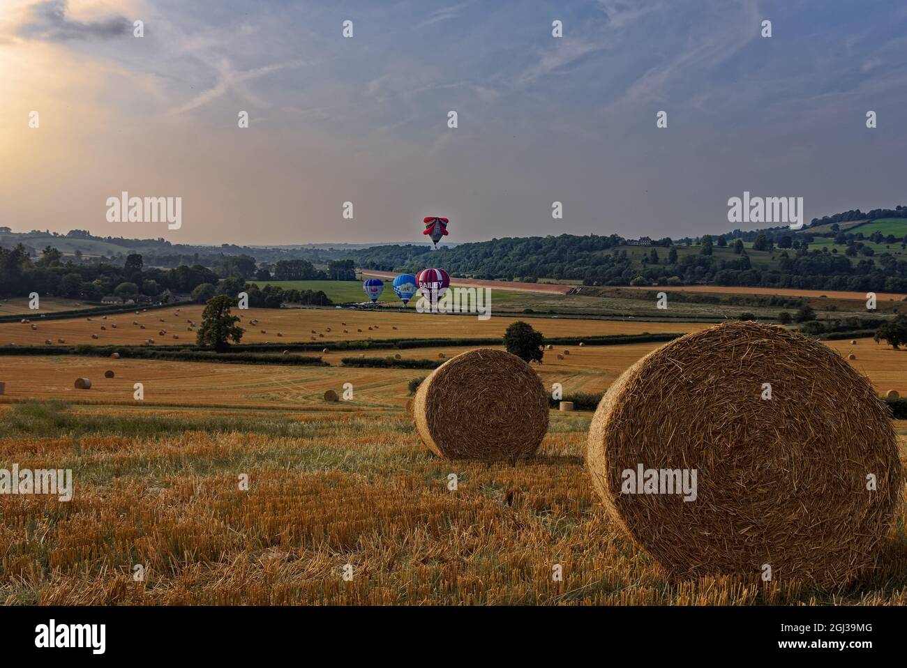 hot air balloons bath Stock Photo - Alamy