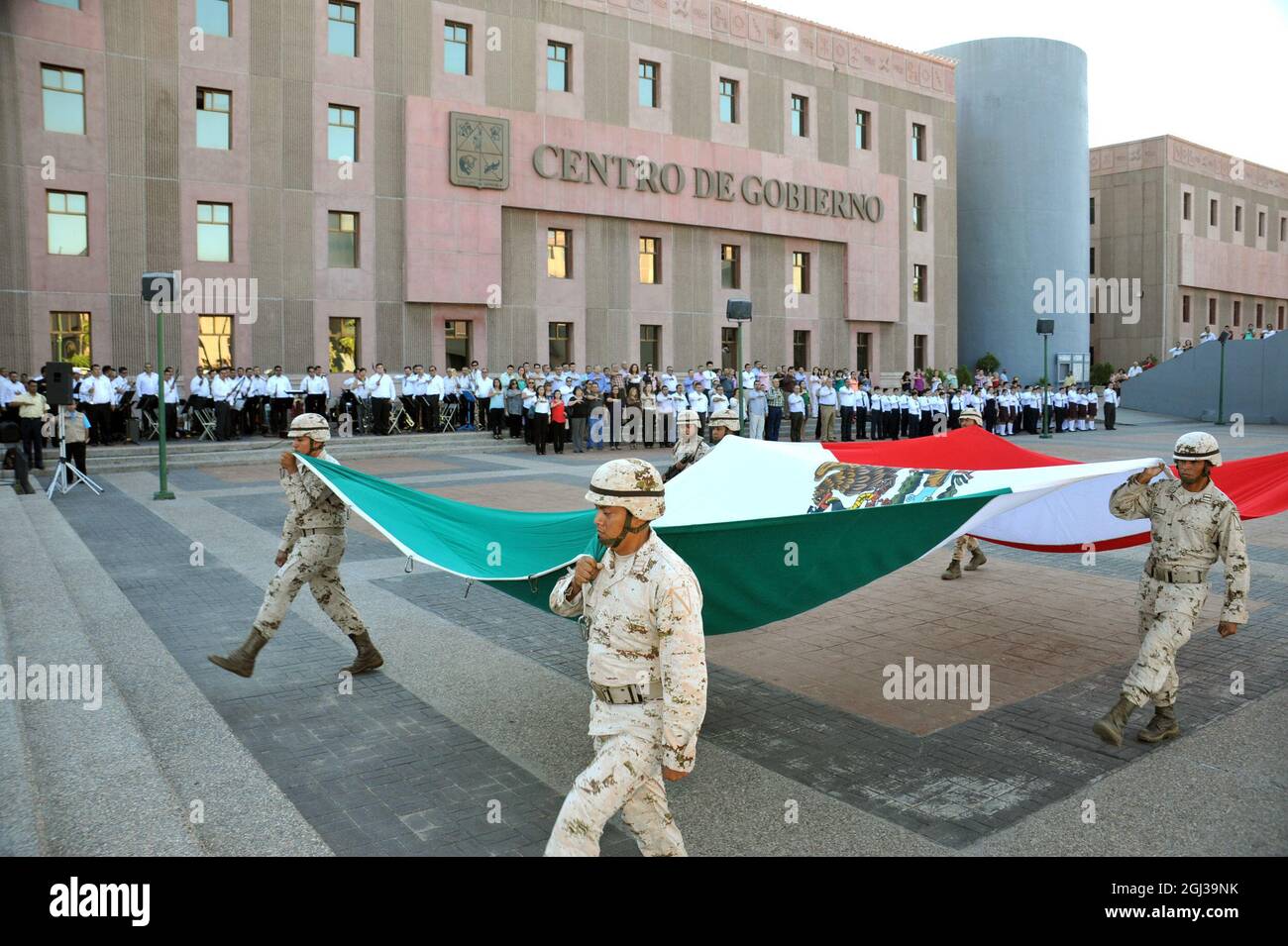Bandera mexicana hi-res stock photography and images - Alamy