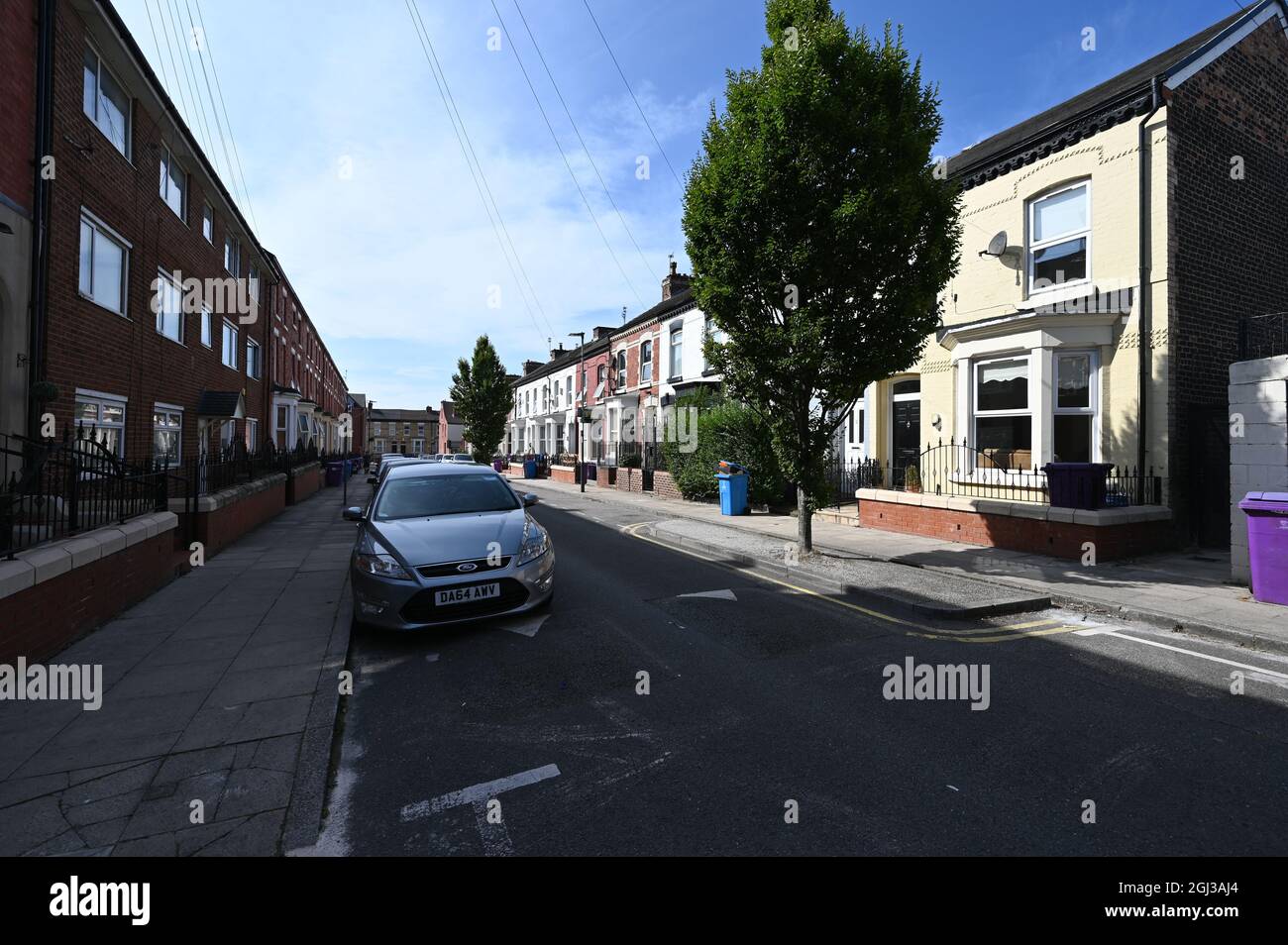 LIverpool streets at Anfield Stock Photo - Alamy