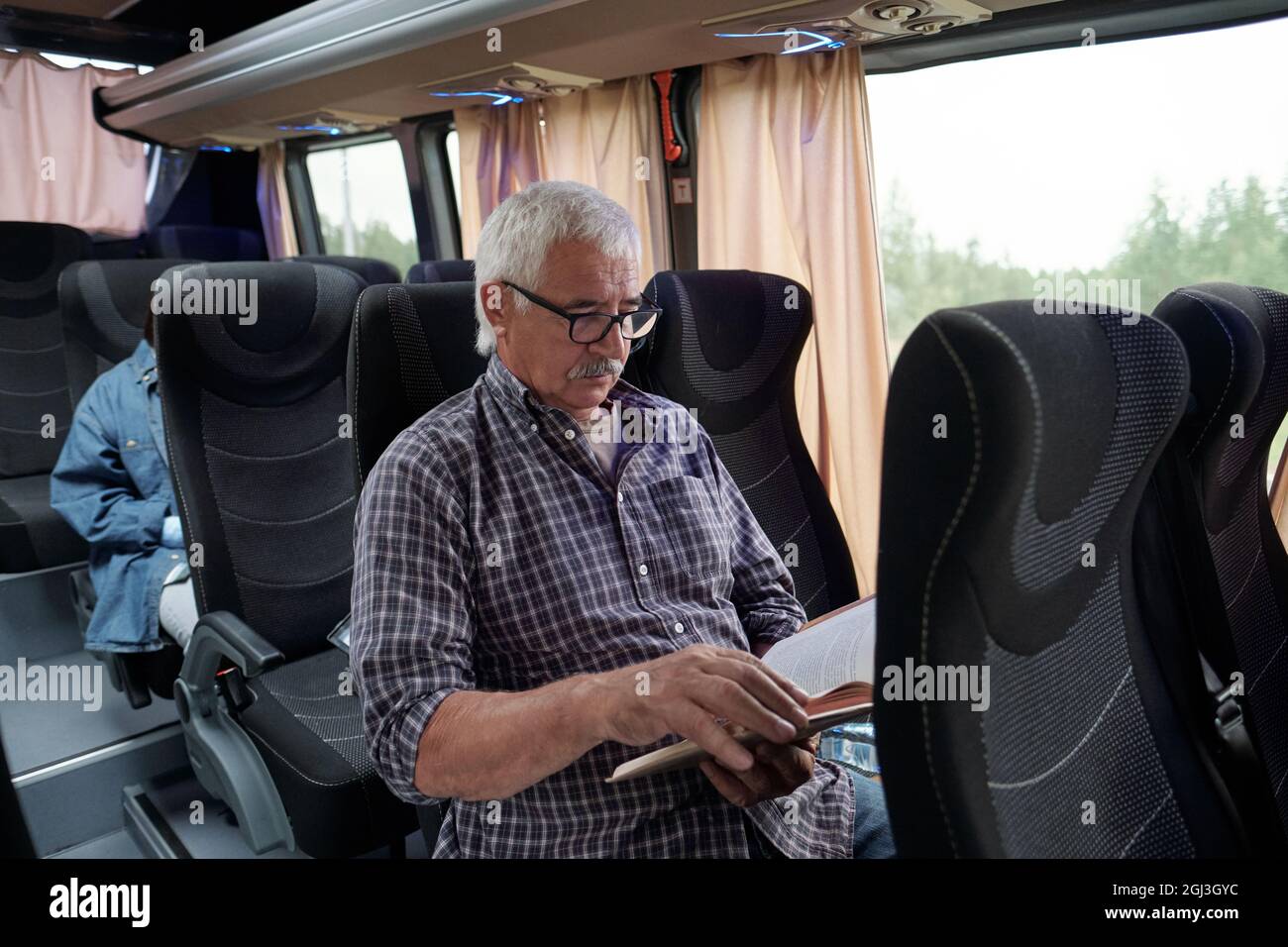 Senior passenger vehicle hi-res stock photography and images - Alamy