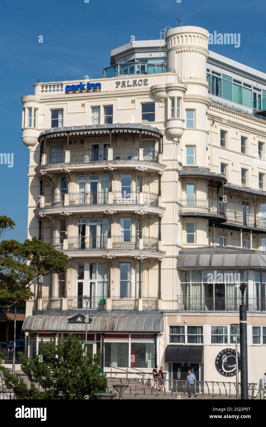 Radisson sign hi-res stock photography and images - Alamy