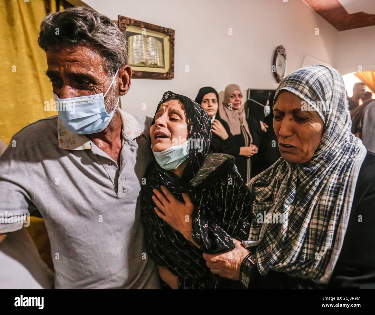 Relatives of a Palestinian Ahmed Saleh, who was shot dead by the ...